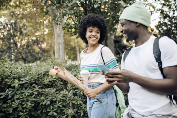 Are You a Hypocrite? 15 Signs to Watch For (And Tips to Change ...