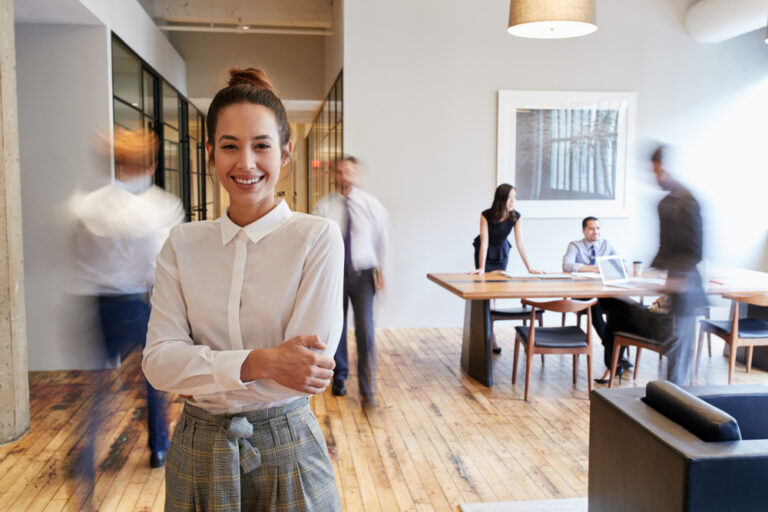 People Who are Obsessed With Money Have These 13 Toxic Traits ...