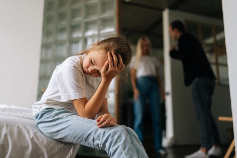 15 Ways Emotionally Neglectful Parents Affect Their Children for Life ...