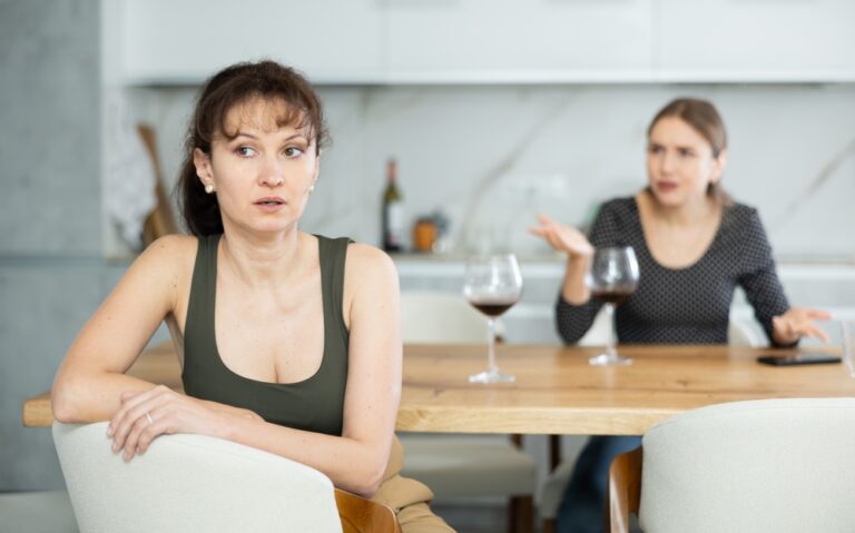 15 Signs Someone Might Have a Personality Disorder, Not Just a Bad ...